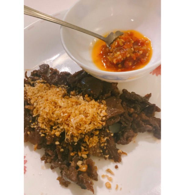 DAGING CRUNCHY GARLIC SAMBAL PENYET NOOR NABILA | Shopee Malaysia