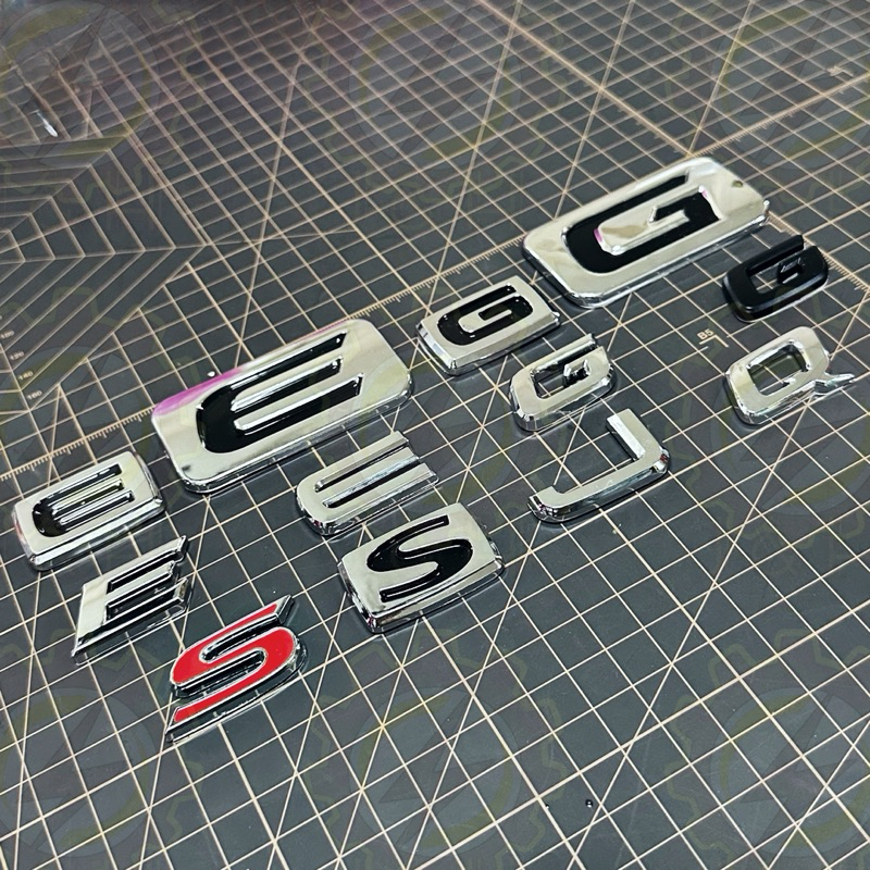 ORIGINAL SIZE TOYOTA VIOS , HILUX , ALTIS ,YARIS SPEC LOGO / EMBLEM ...