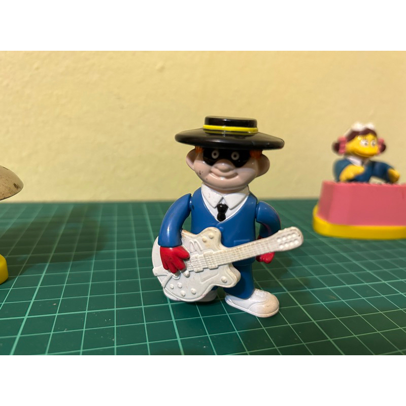 McDonald’s 2001 Vintage McDoodle Happy Meal Mcdoodle Mcd Band | Shopee ...