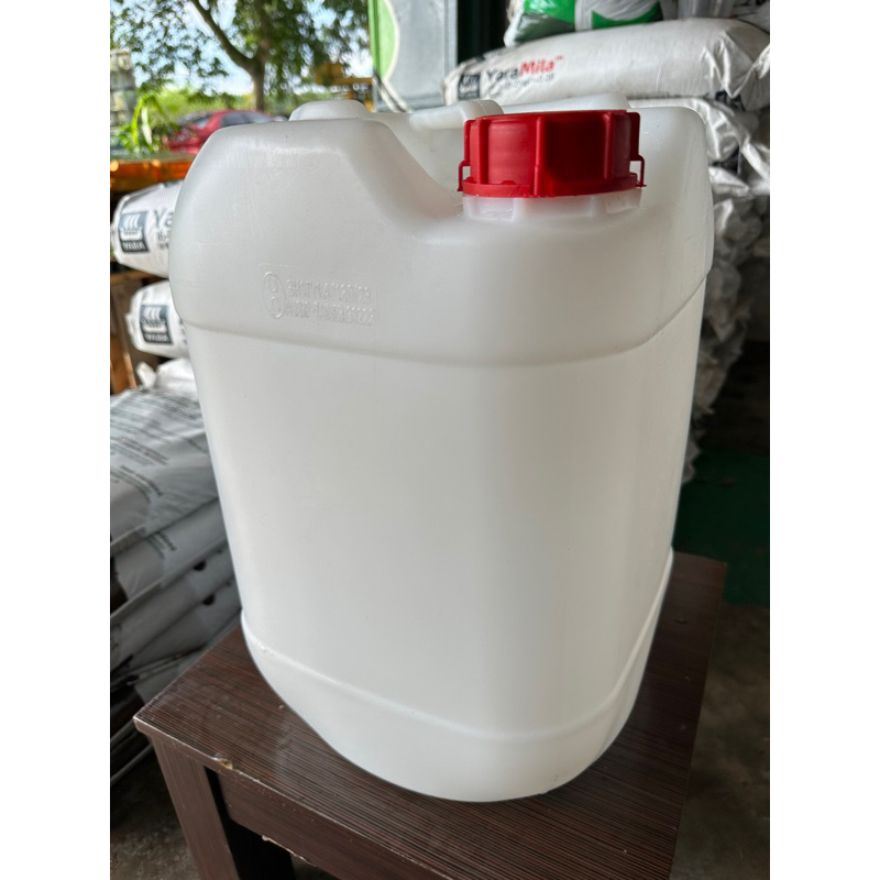 [USED] 25L 25 Liter Jerry Can, Plastic Bottle, HDPE Container, Water Tank, Tong Air Drum, Bekas ...