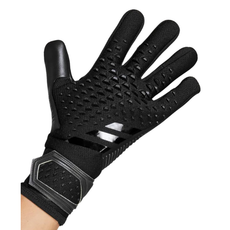 PREDATOR ACCURACY COMPETITION BLACKOUT GOALKEEPER GLOVE | Shopee Malaysia
