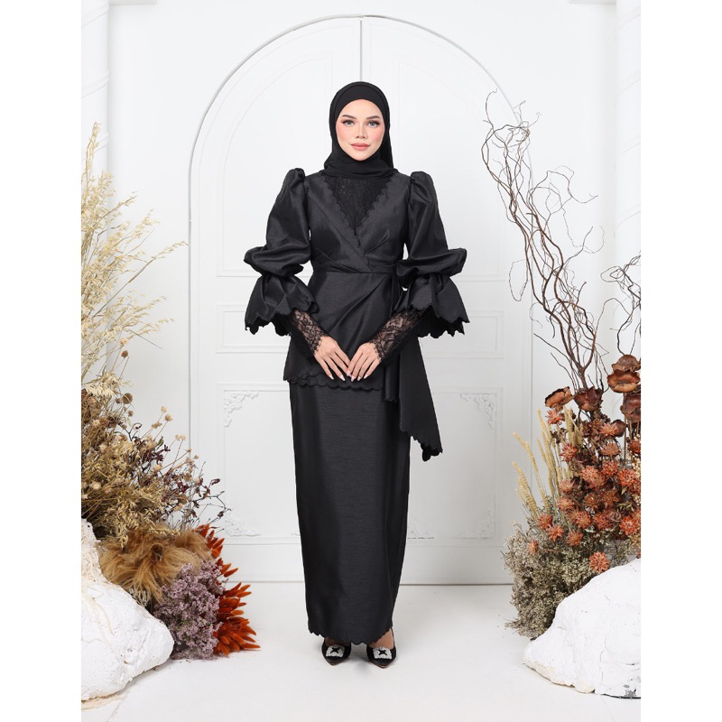 Preloved baju raya 2024 baju kurung Aerisa hijabistahub black Saiz L ...