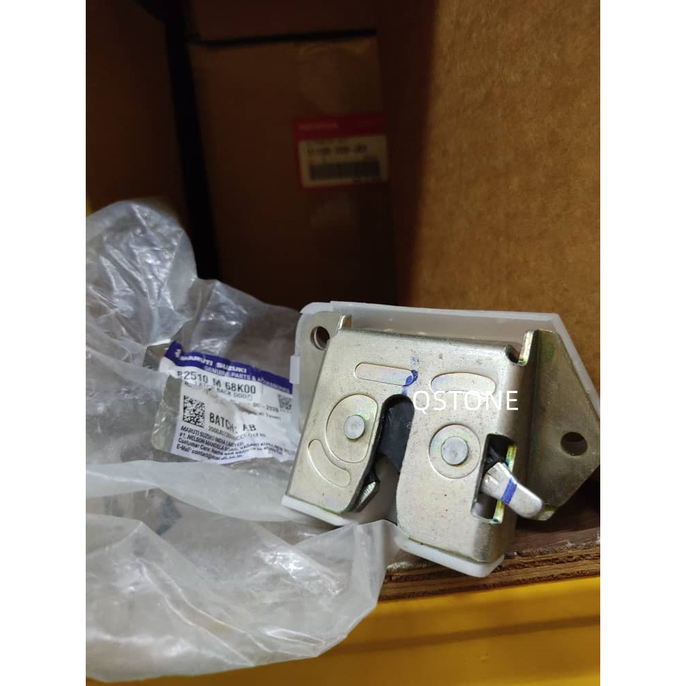 SUZUKI ALTO -ORIGINAL REAR BONNET LOCK DOOR WITH ACTUATOR [82510M68K00 ...