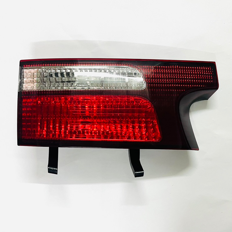 USED ACR30 Aeras Bonnet Reflector Lamp Rear Boot Safety Light Toyota ...
