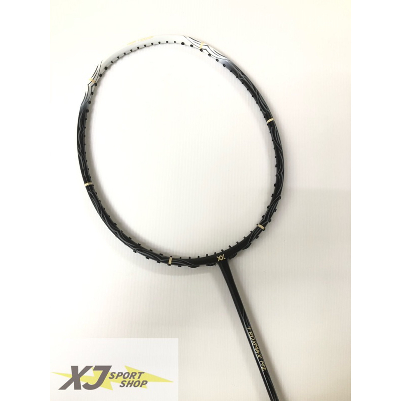 Maxx Troxmax M2 Badminton Racket (Black/White) (Free String And Grip ...