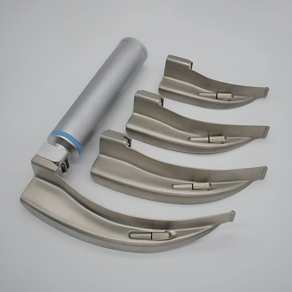 Conventional LED Macintosh Laryngoscope Set with 4 Blades, ENT ...