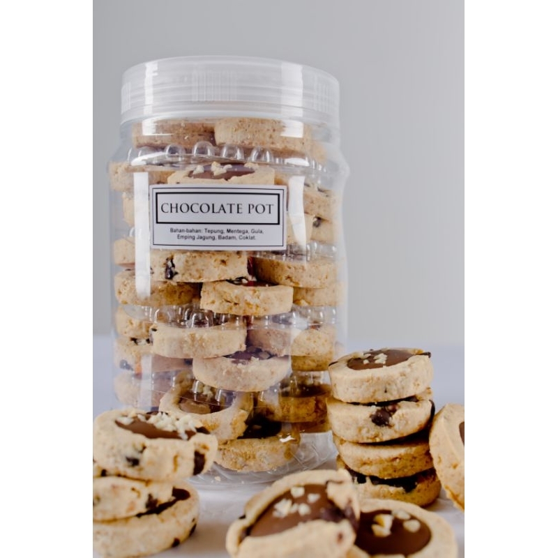 BISKUT RAYA PREMIUM CHOCOLATE POT (48pcs) | Shopee Malaysia