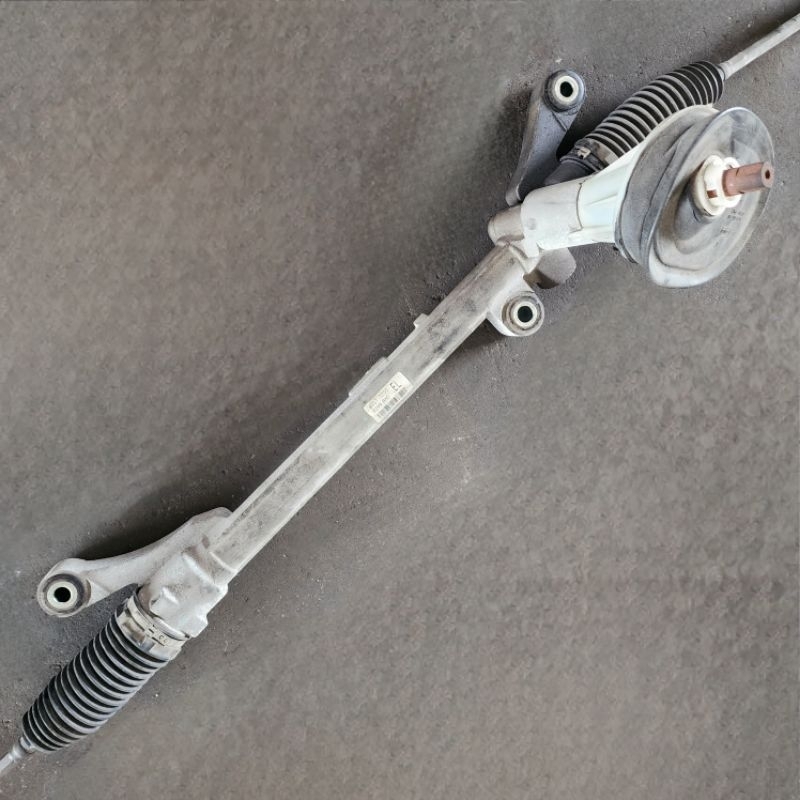 Ford Fiesta steering rack USED | Shopee Malaysia