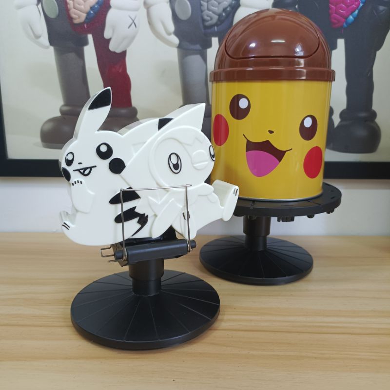 Pokemon Pikachu Fan Merchandise Dust Bin & Desk Lamp | Shopee Malaysia