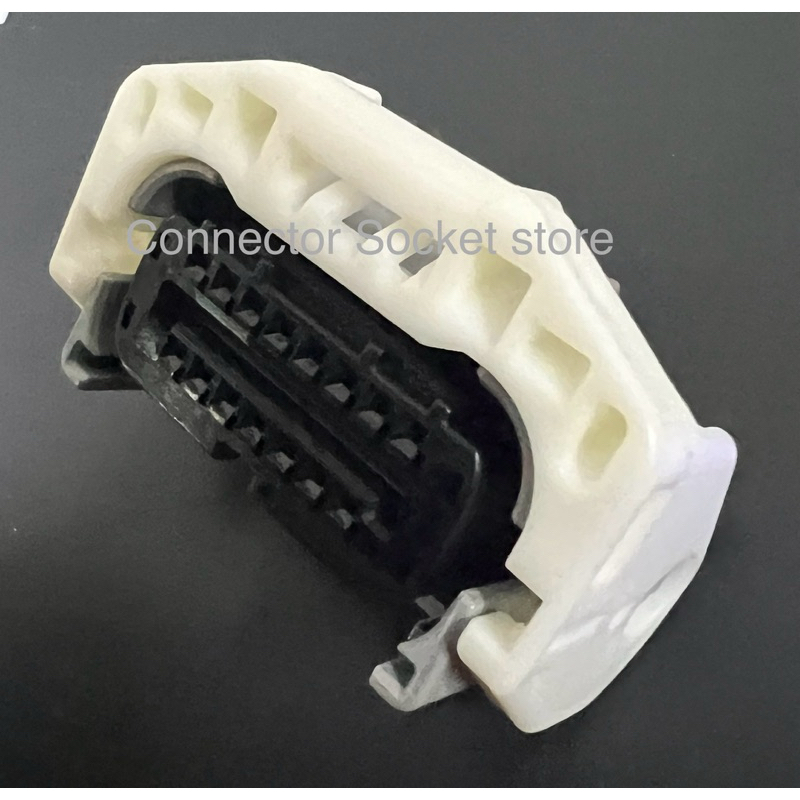 Toyota Land Cruiser Auto Gearbox Socket 15 PIN | Shopee Malaysia