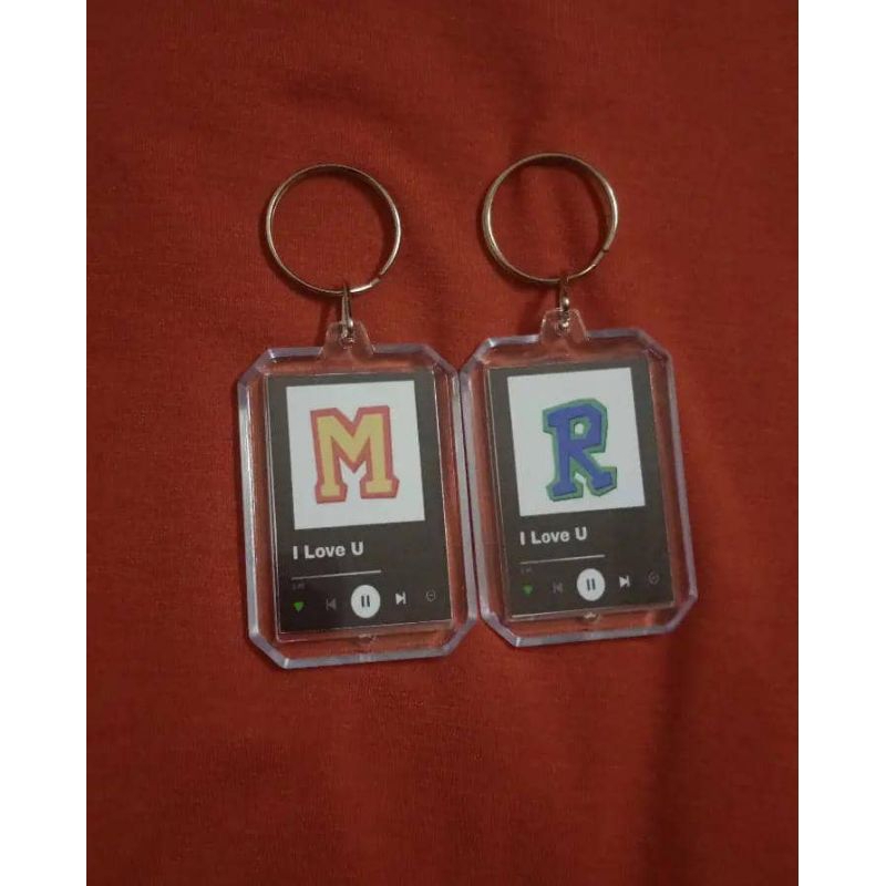 Keychain Huruf Spotify Viral | Shopee Malaysia