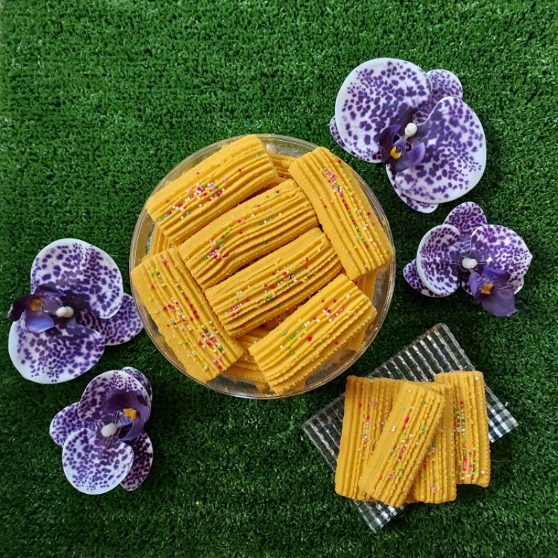 Kuih Raya & Biskut Raya MURAH 2025 | Shopee Malaysia