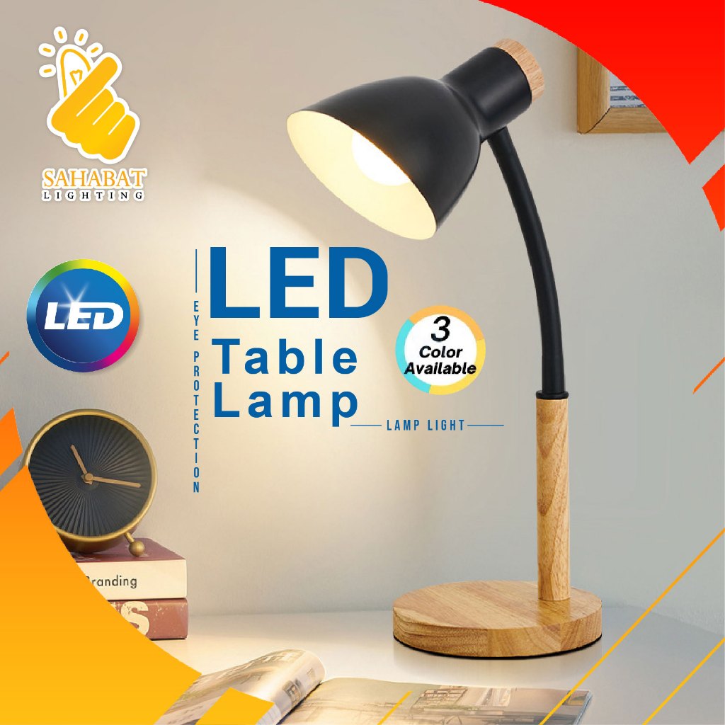 Nordic Wood Ajustable Study Desk LED Table Lamp / Lampu Baca Lampu Meja ...
