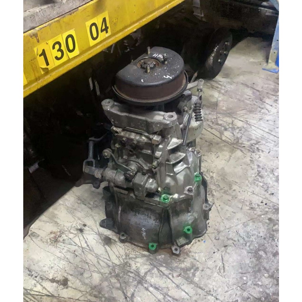 4M40 Mitsubishi Canter Lorry FB511 5 Speed Manual Transmission Gearbox ...