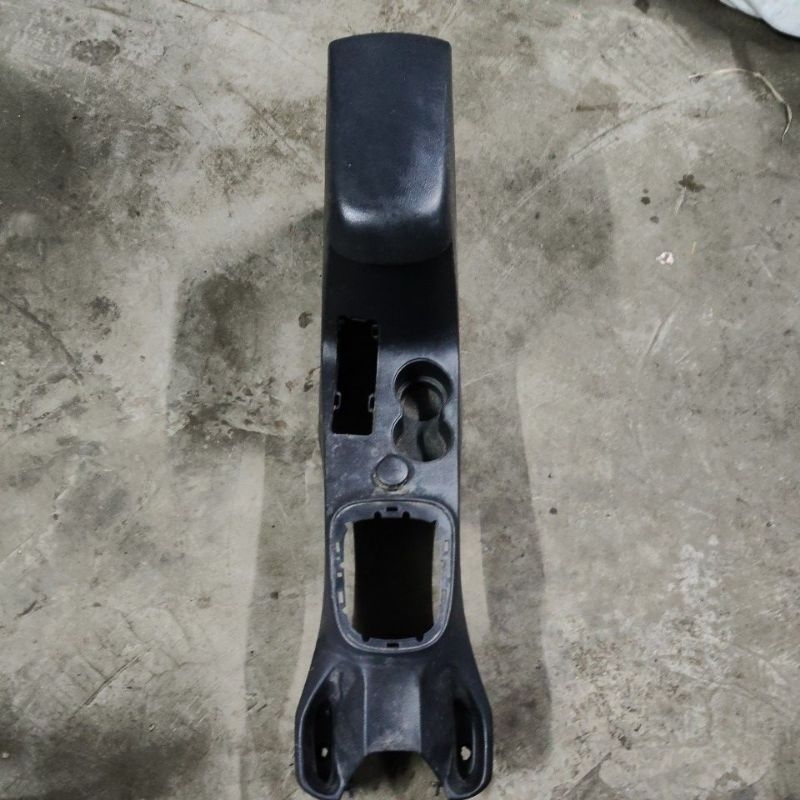 USED ORIGINAL PROTON PERSONA ARM REST / CONSOLE GEAR | Shopee Malaysia