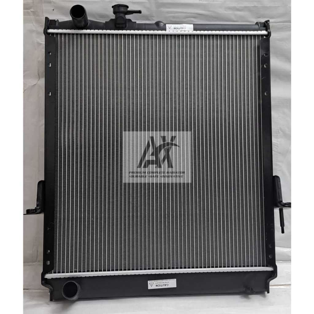 ISUZU NPR 70 4.8L (MT) 3ROW 36mm RADIATOR Tangki Air | Shopee Malaysia