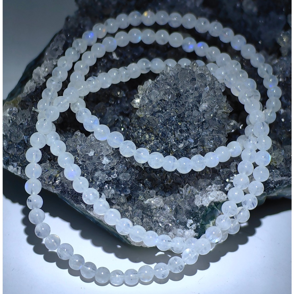 Kristal Semulajadi Batu Bulan Gelang tiga Pusingan / Natural Crystal ...