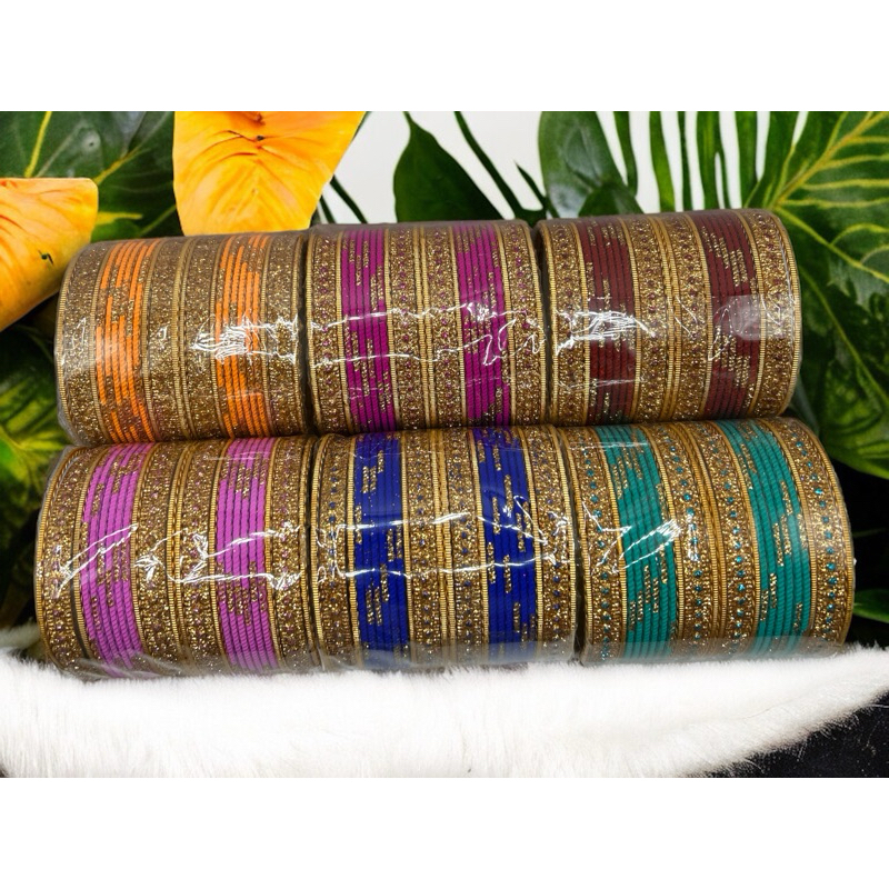 Colourful metal bangles store