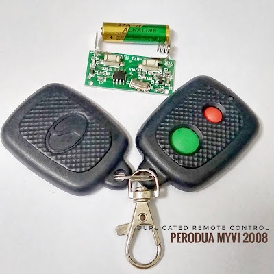 Perodua Myvi Kancil Kelisa Kenari Viva alarm remote control duplicator ...