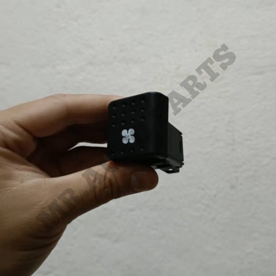 PROTON SAGA ISWARA AIR COND ON OFF SWITCH SUIS PUSH BUTTON AIR COND ...