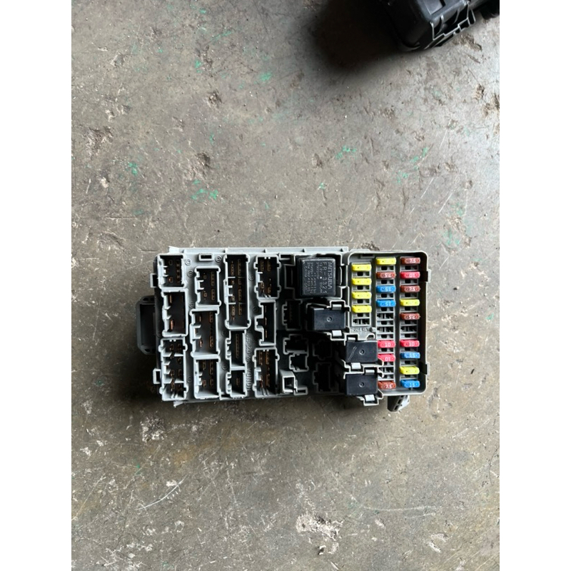 Honda Civic ES FD1 FD2 / Stream Fuse box | Shopee Malaysia