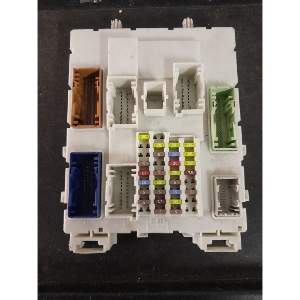 USED FORD RANGER 2011-2016 BODY CONTROL MODULE (BCM) AB39-14A073-BL ...