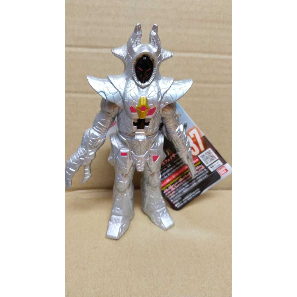 BANDAI Ultra Monster Series UMS Spark Doll 500 Series 137: Death Facer ...