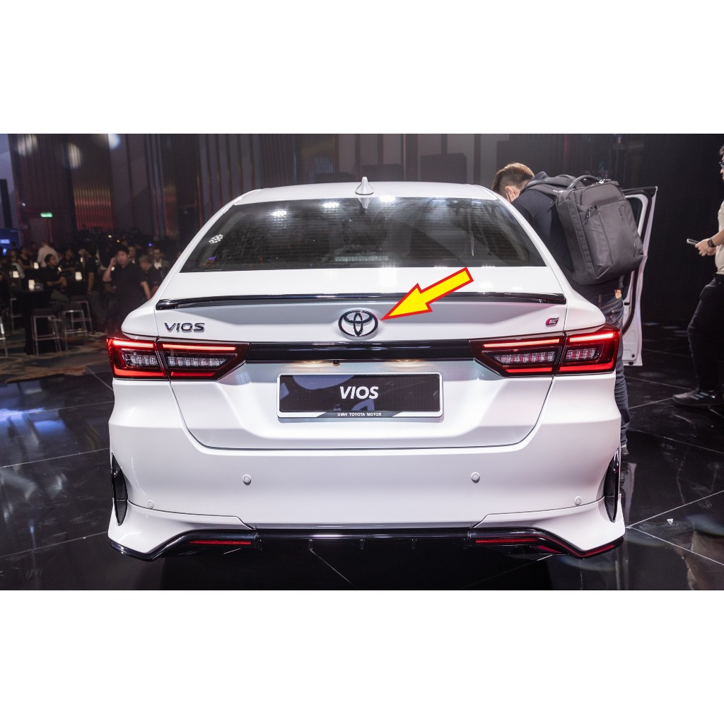 ORIGINAL TOYOTA VIOS AC100 2023 - 2024 REAR BONNET EMBLEM LOGO | Shopee ...