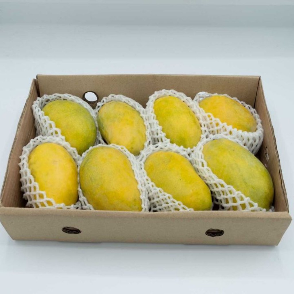 Pakistani Fresh Mango, Sweet Like Honey, 3+- Kg (Gift Box Packing ...