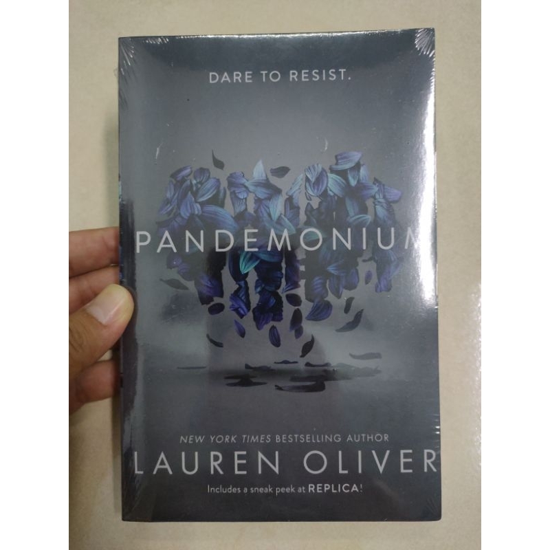 [BB] [100% Original] Pandemonium (Delirium #2) by Lauren Oliver (YA ...
