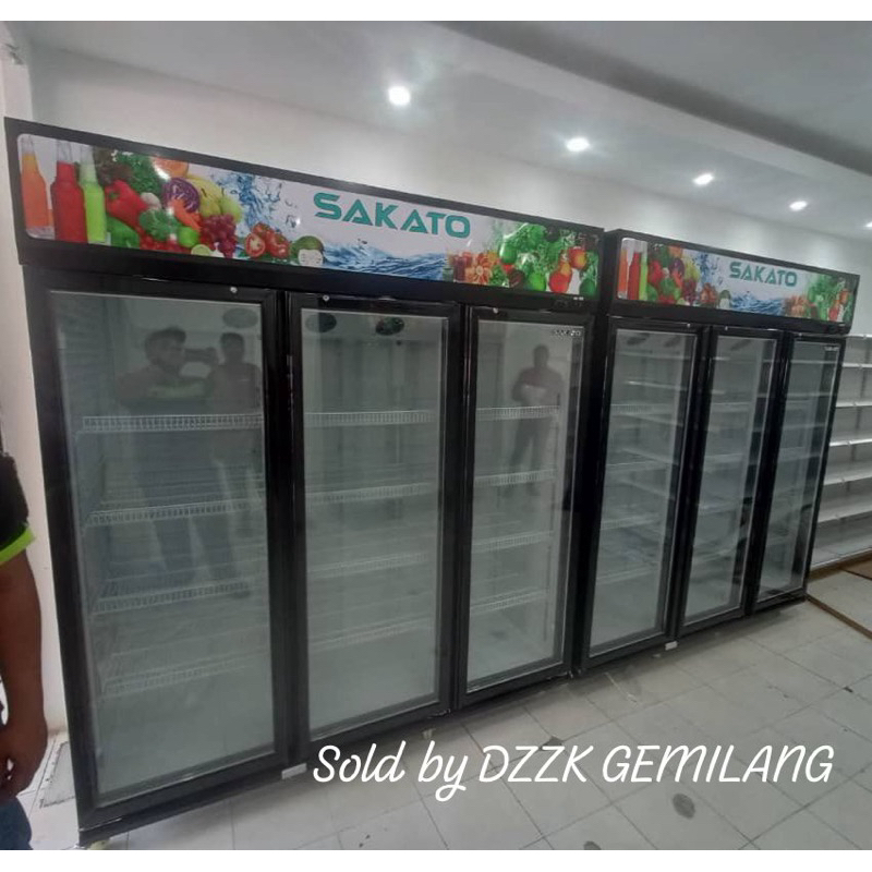 New 2026 -SAKATO 3 Doors Chiller 1500L Heated Glass Chiller 3 Doors New ...