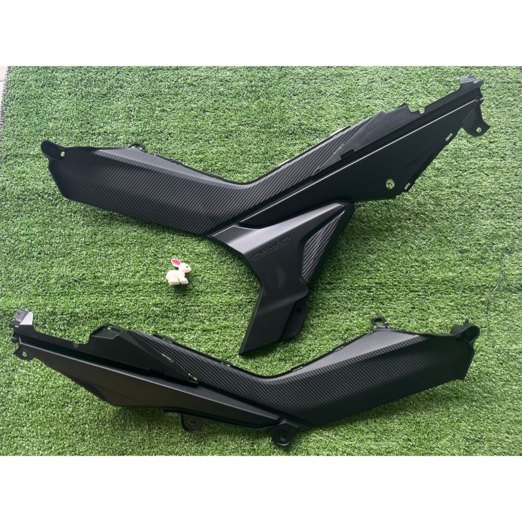 HONDA RS150 V1 V2 SIDE INNER COVER SET 100% ORIGINAL HONDA 50606-K56 ...