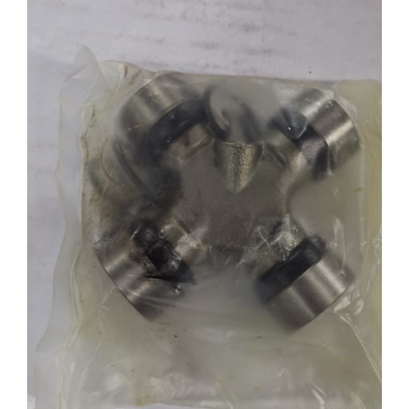 TOYOTA COROLLA KE10, KE20, KE30, KE70, KP40, KP45 UNIVERSAL JOINT (KYT ...