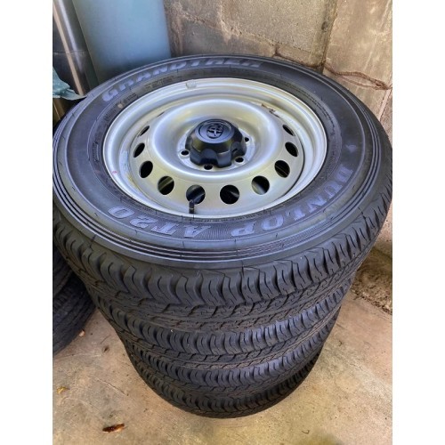 (Set of 4) Toyota Hilux Grandtrek Dunlop AT20 Tyres 225/70R17 With ...