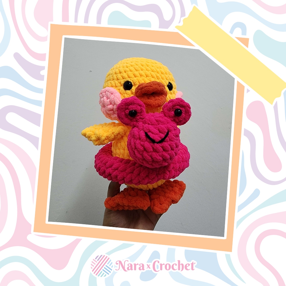 [🌸READY STOCK🌸] NaraxCrochet Duck with frog floatie crochet | Shopee ...