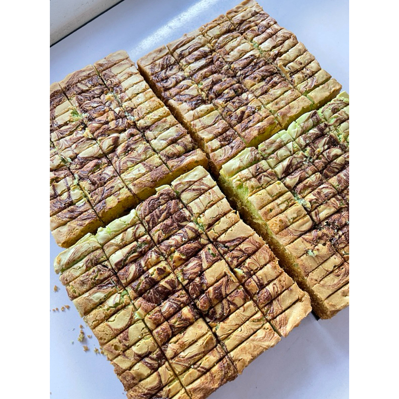 Pandan beryls chocolate cake | Shopee Malaysia