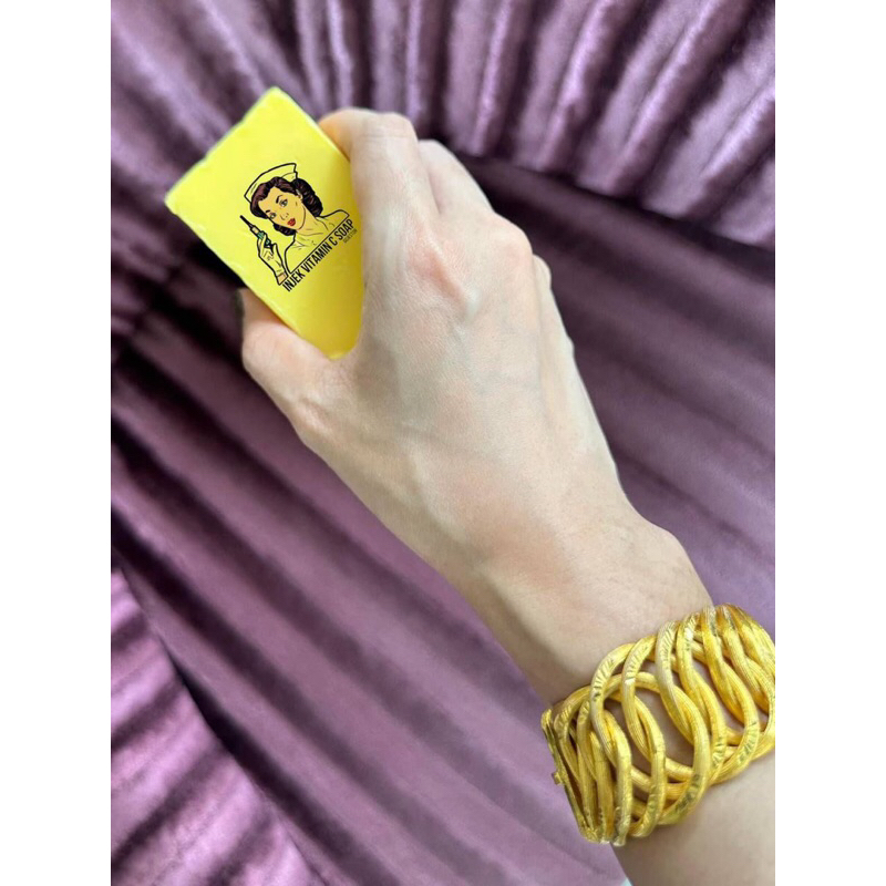 SABUN INJEK VITAMIN C SOAP ORIGINAL HQ | Shopee Malaysia