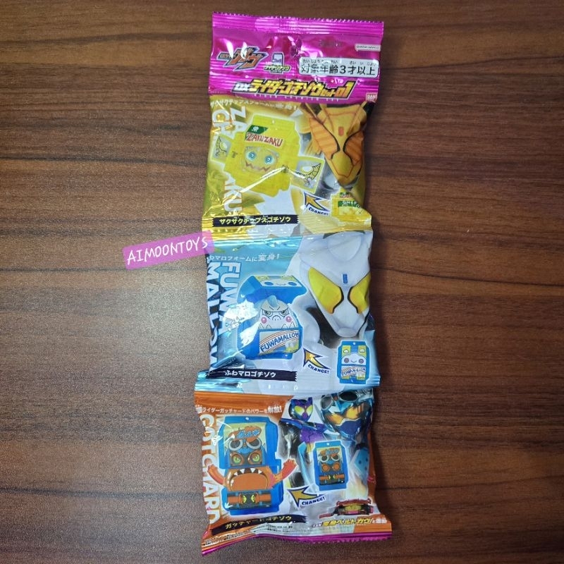 NEW DX Rider Gochizou SET 01 ZakuZaku Chips + Fuwa Mallow + Kamen Rider ...