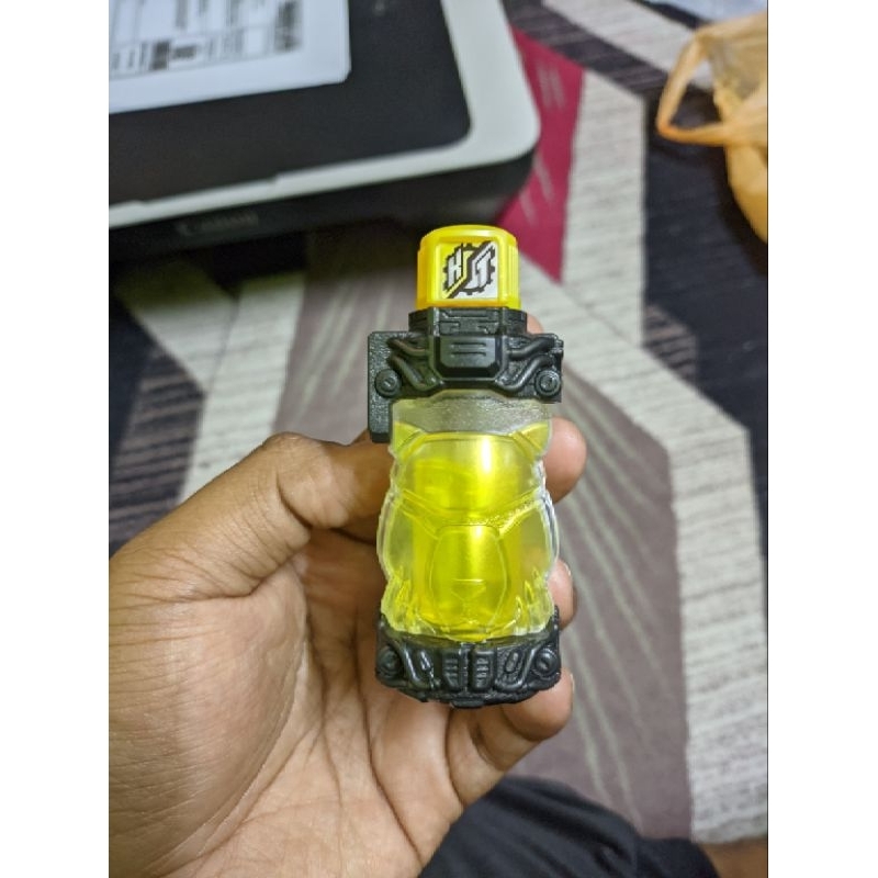 RARE DX Kuma Fullbottle Kamen rider build | Shopee Malaysia