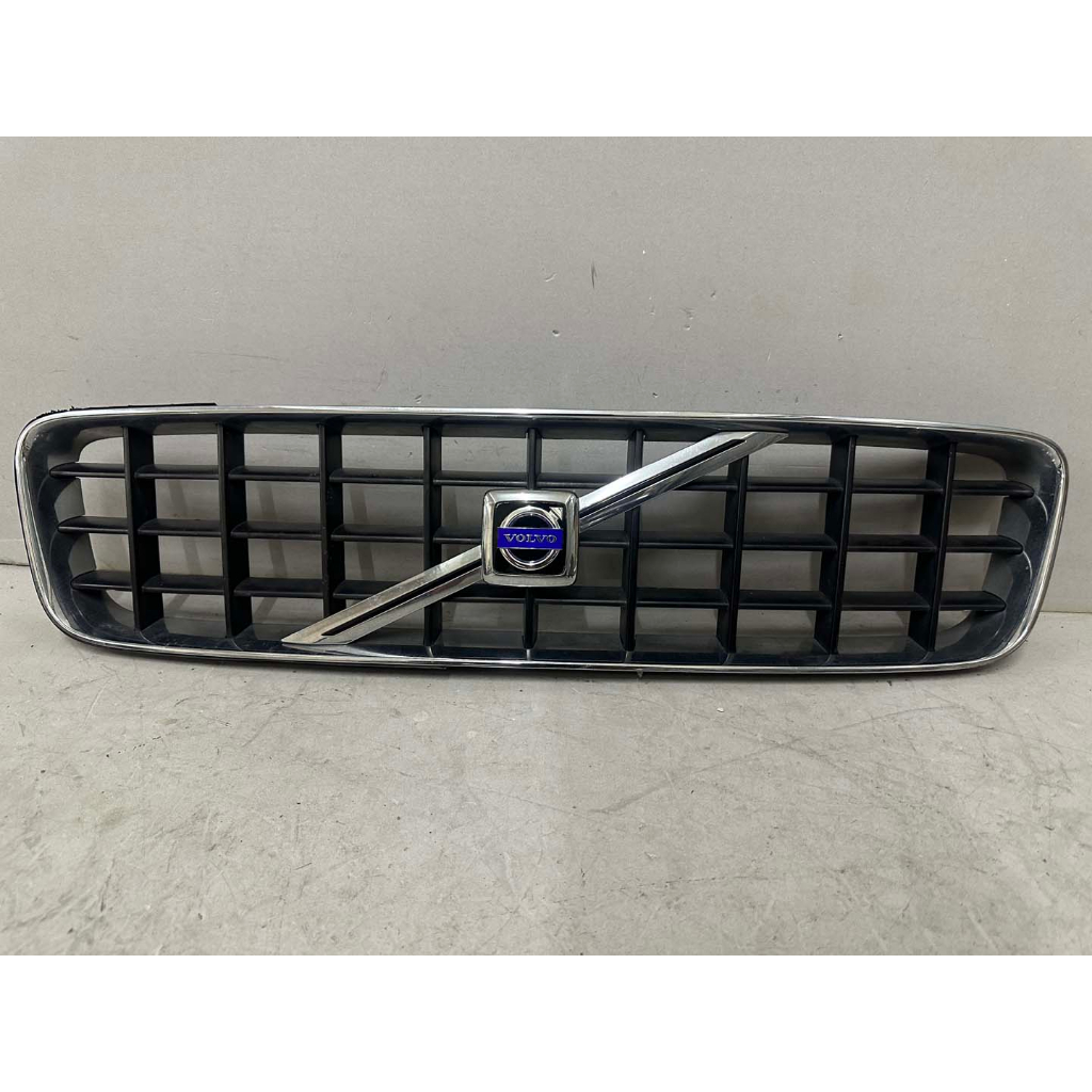 GENUINE Volvo XC90 2003 - 2006 Front Grill Grille Sarong | Shopee Malaysia