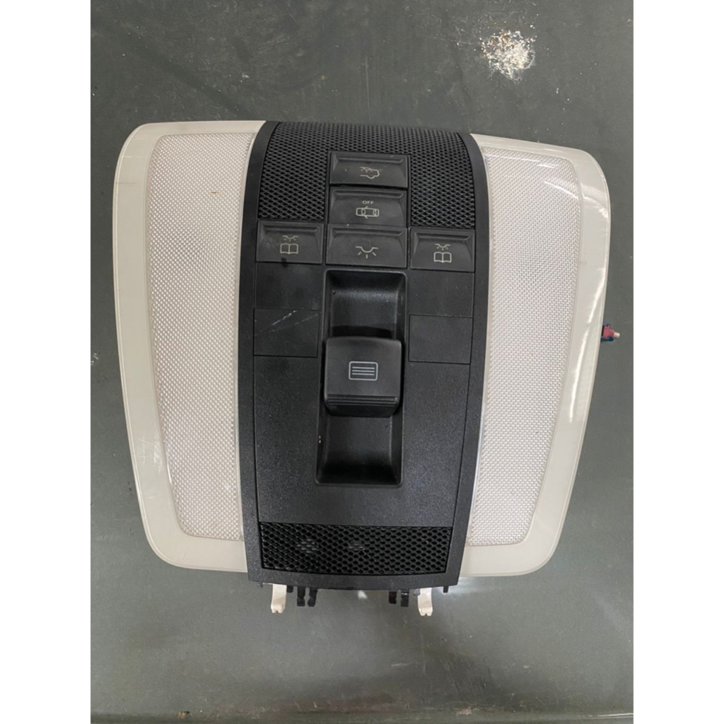 MERCEDES BENZ W203 SUNROOF SWITCH ORIGINAL HALFCUT JAPAN | Shopee Malaysia
