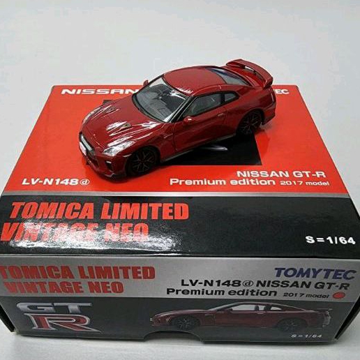 Tomica Limited Vintage Neo LV-N148d Nissan GTR R35 1/64 (Red) | Shopee Malaysia