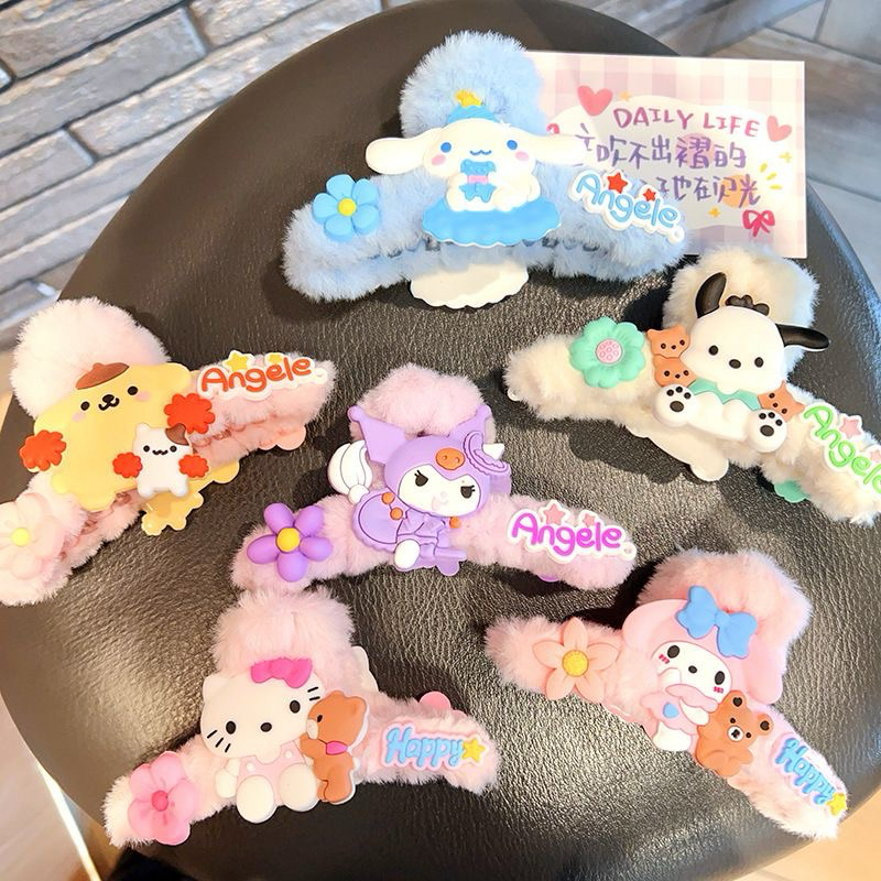 Cartoon Plush Grab Clip Sanrio Hairpin Back Head Large Shark Clip Furry ...