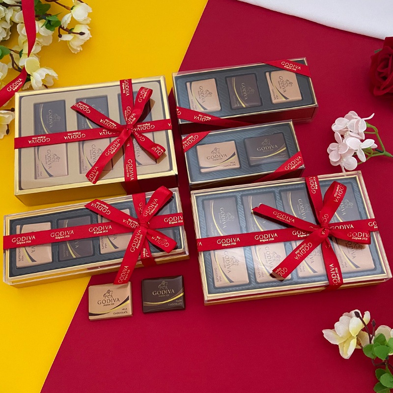 Godiva Milk Chocolate Square 20g per pieces | Shopee Malaysia