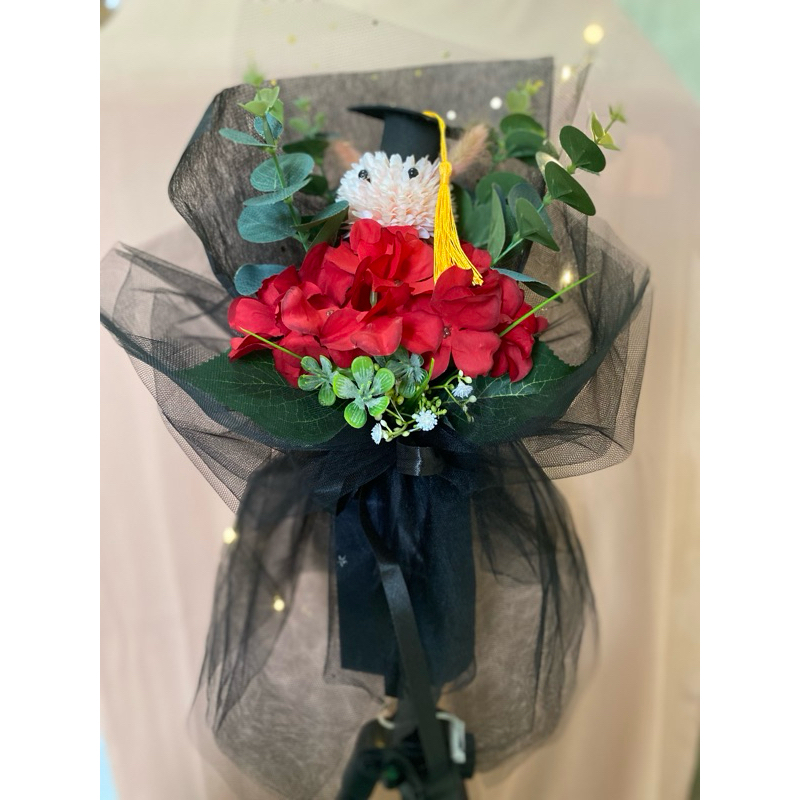 Bouquet Convocation / graduation | Shopee Malaysia