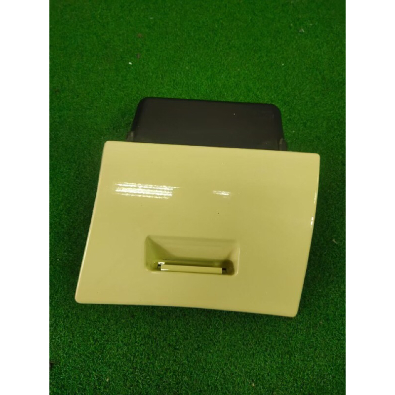 BMW E46 3 SERIES DRAWER STORAGE COMPARTMENT(DRIVER) | Shopee Malaysia