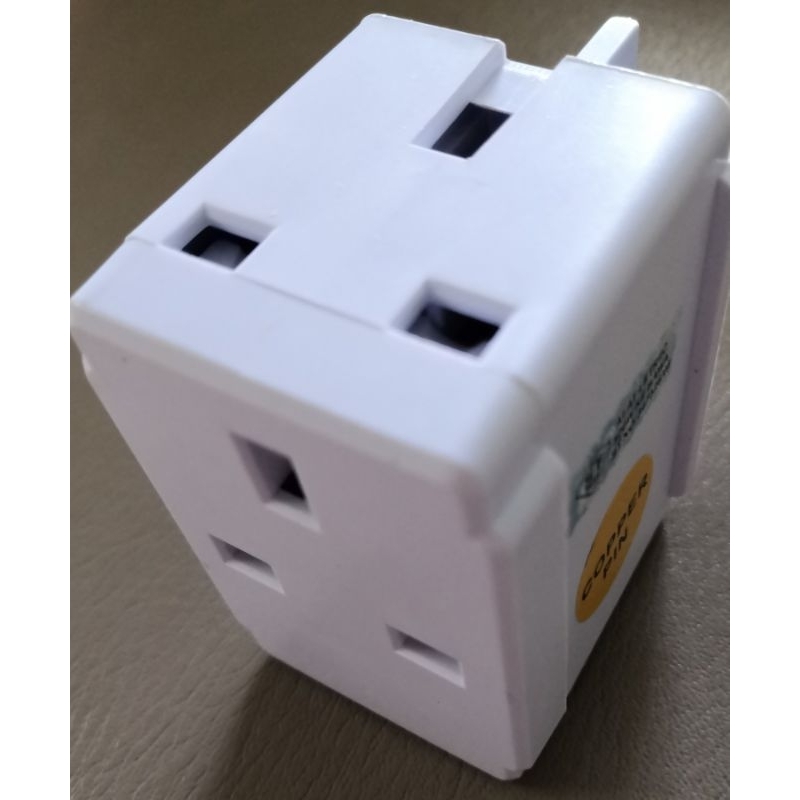 3 Way 3 Pin Adaptor 13A Safety Shutter UK Standard Socket Plug Adaptor ...