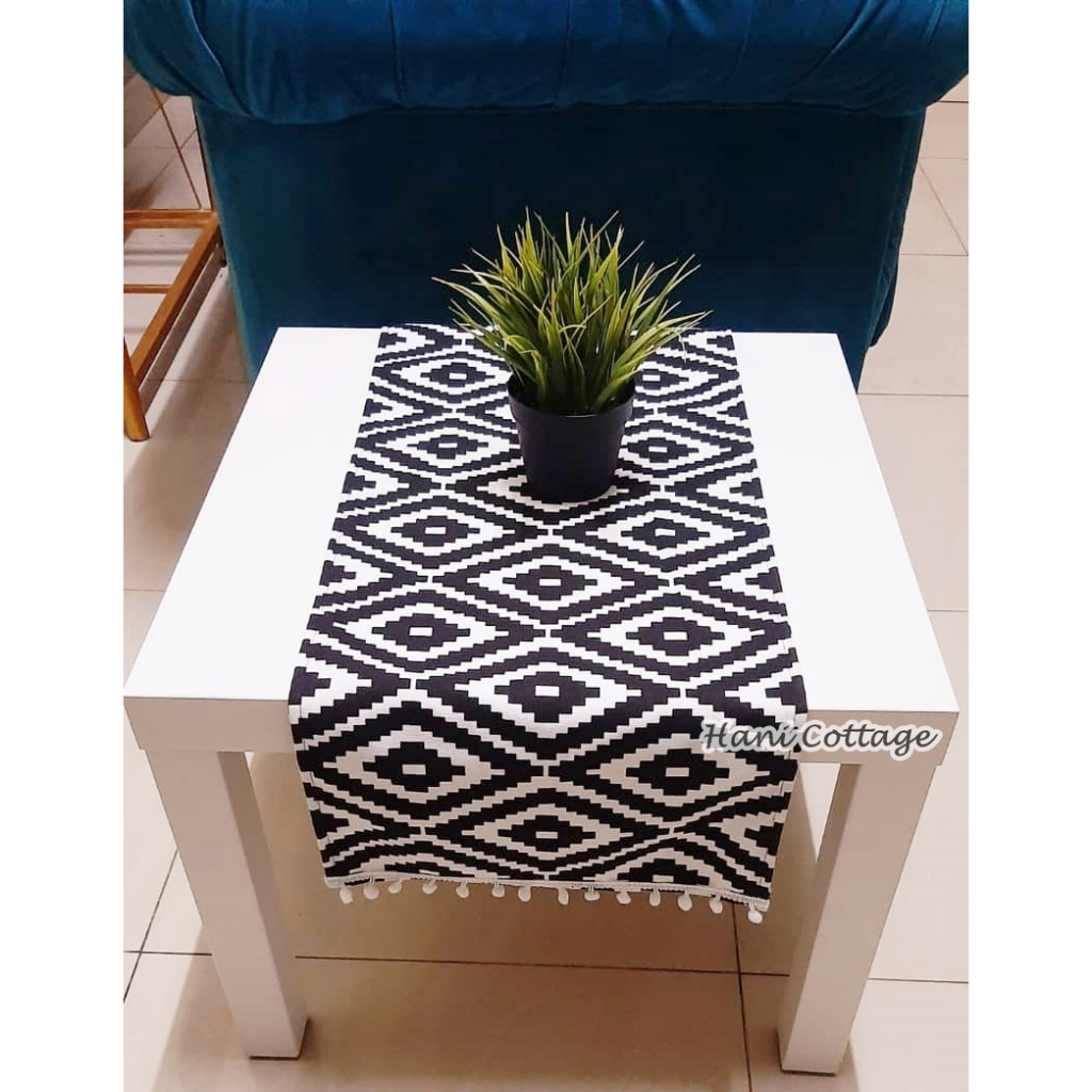 Alas Meja IKEA Lack Side Table/ Table Runner / Lappljung Ruta Pattern ...