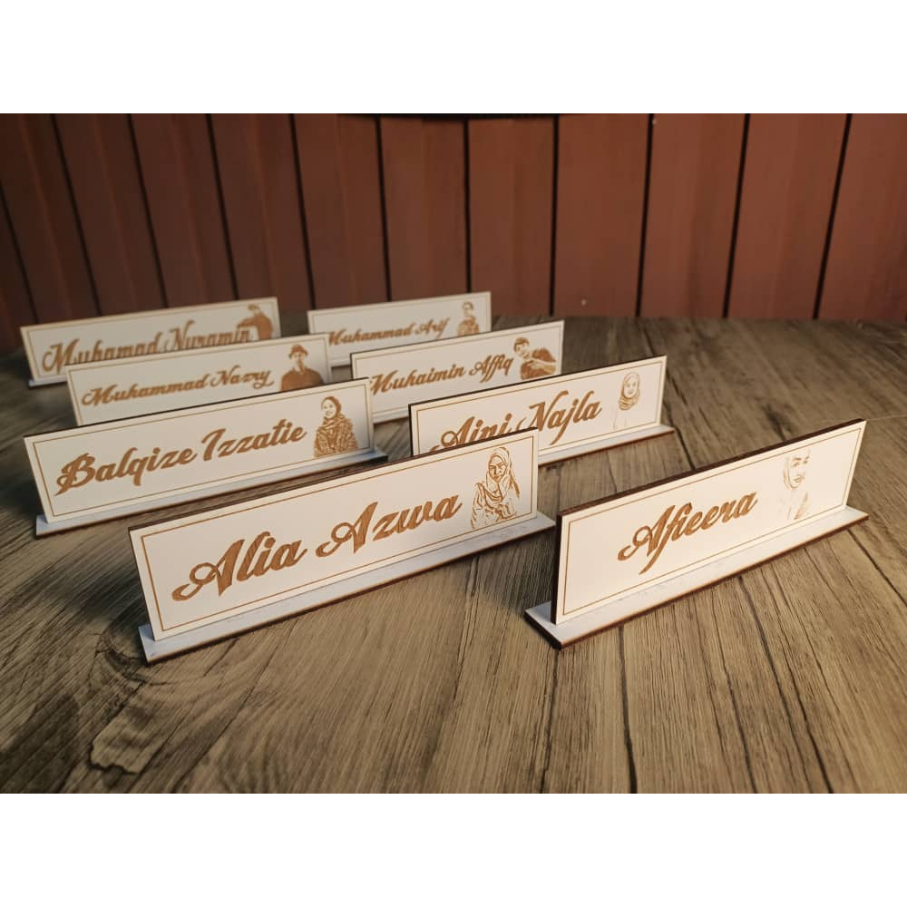 Custom Table Stand Nama & Gambar | Shopee Malaysia