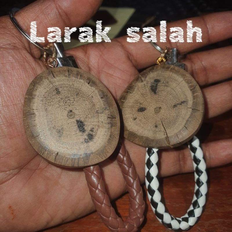 Keychain Teras Kayu larak salah , tas jantan dan betina , sulur bertam ...